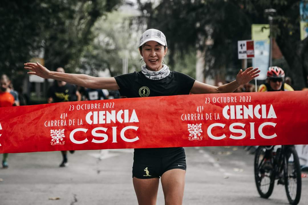 Alejandro González y Dong Liu se suman al palmarés de la Carrera de la ...