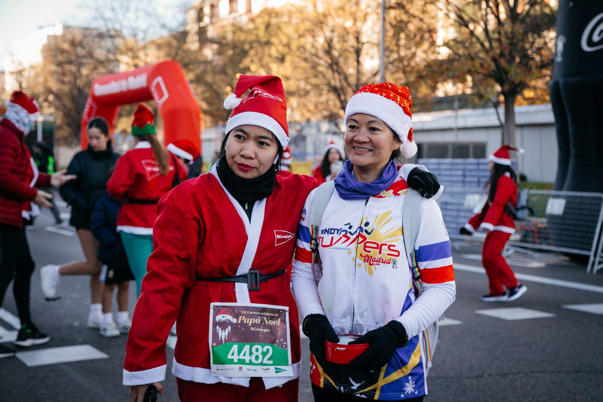 Las mejores fotos de la salida de la Carrera de Papá Noel...